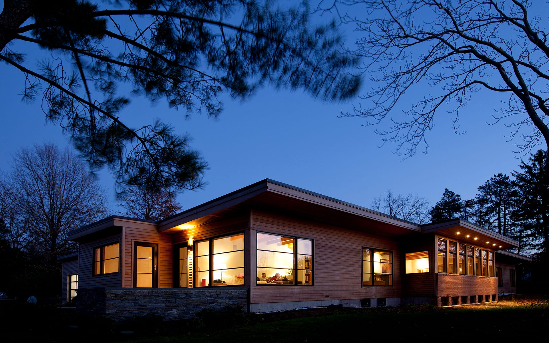 Modern Renovation & Addition – Hammer Architects
